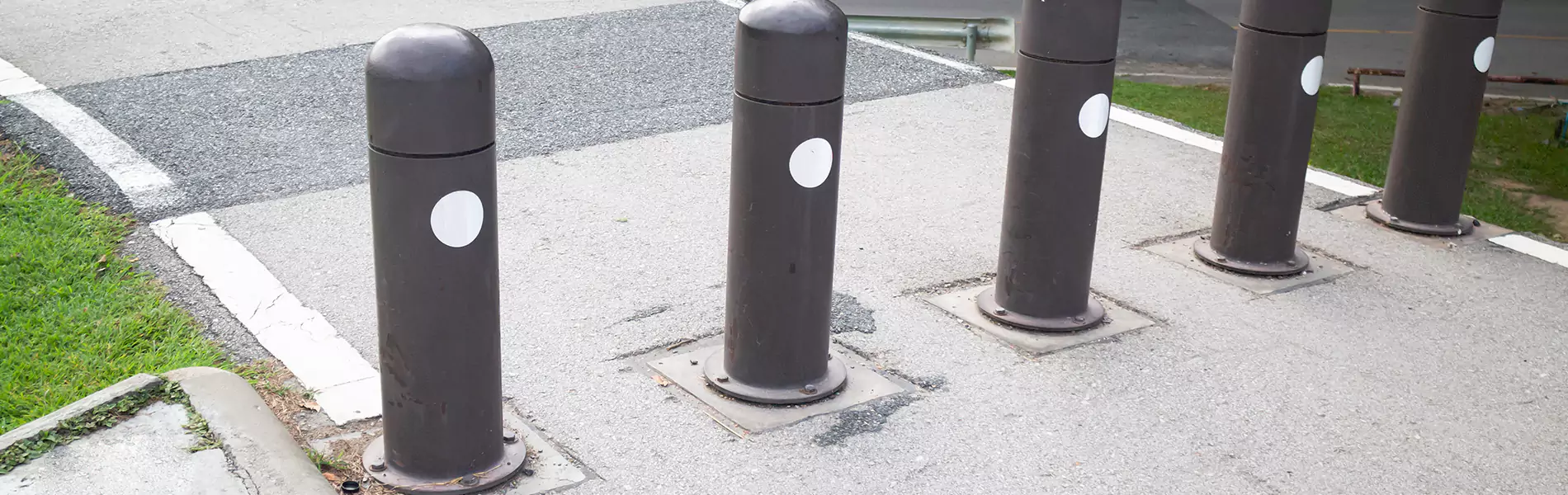 Anti Theft Traffic Bollard System Oakridge - Expert Anti-Theft Traffic ...